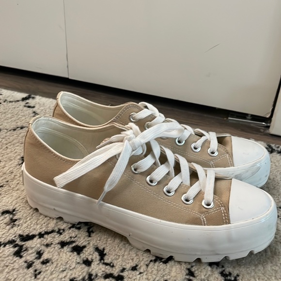 Sincerly Jules | Shoes | Sincerely Jules Tank Converse Style Sneaker ...